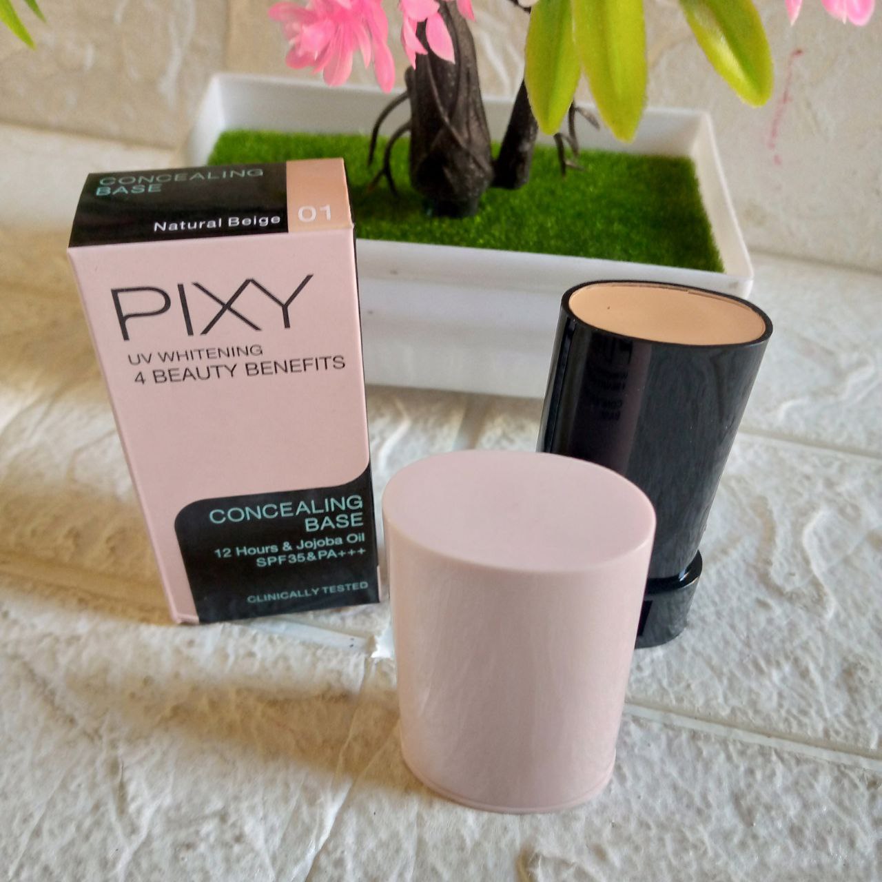 Pixy Consealing Base 01 Natural Beige - Vievie House